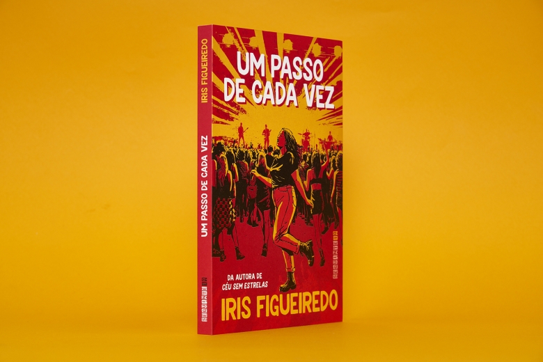 Um passo de cada vez - Iris Figueiredo - Grupo Companhia das Letras